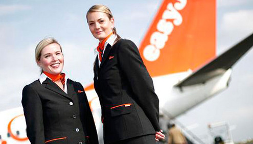 easyJet cabin crew votes in favour of pay and holiday deal