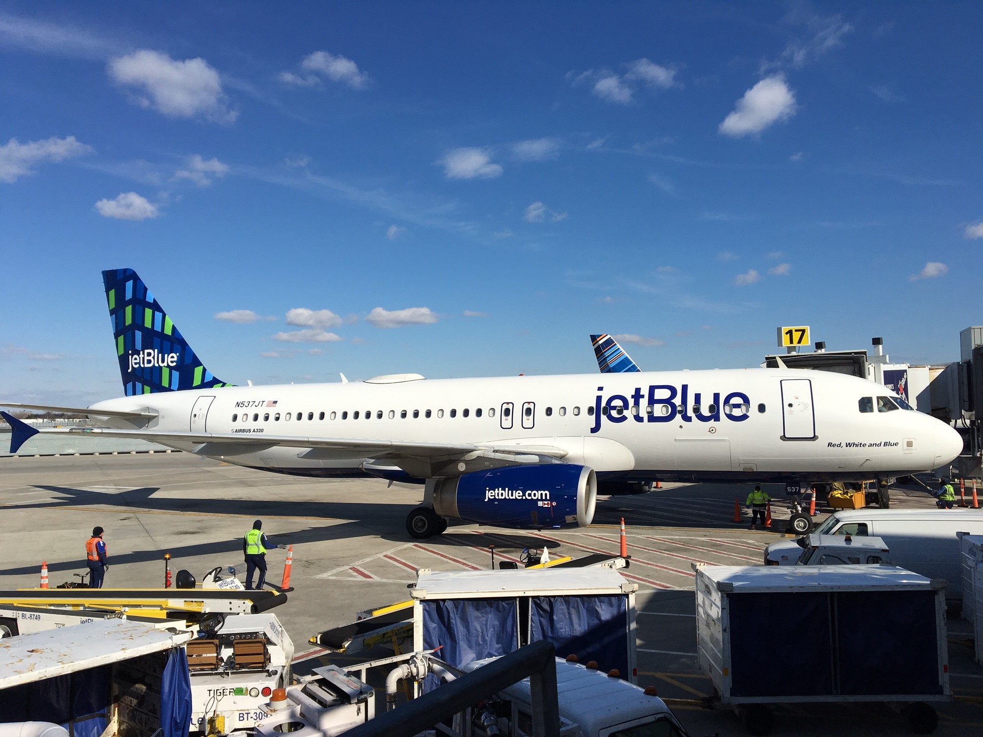 JetBlue celebrates its 17th anniversary with special livery and new ...