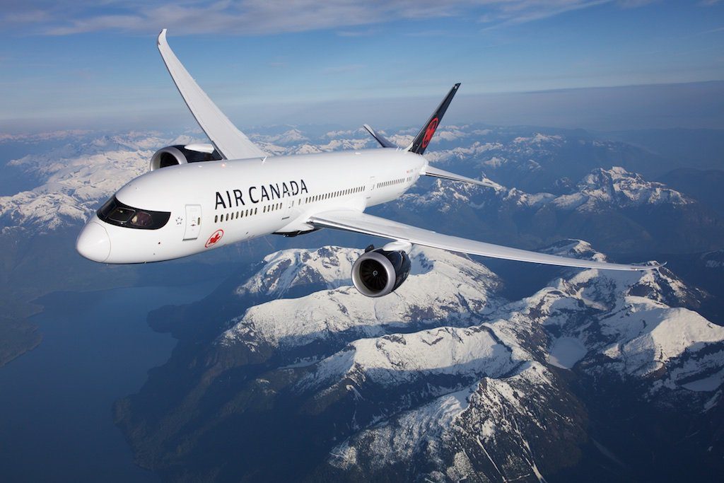 Amazing aerial shots: Air Canada Boeing 787-9 Dreamliner - Aviation24.be